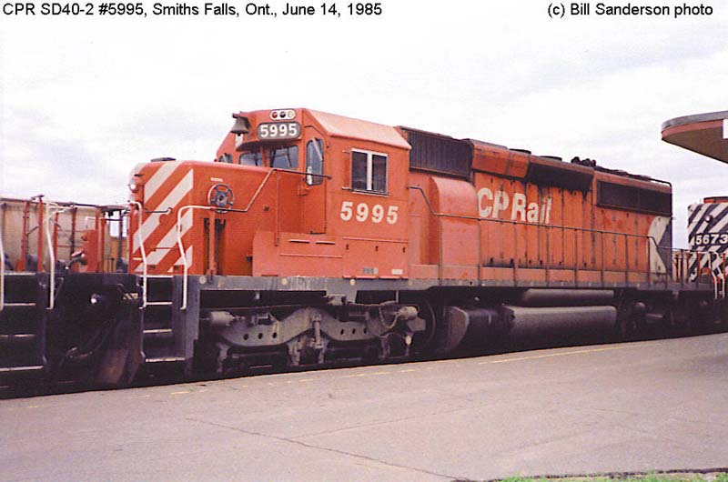 SD40-2 5995